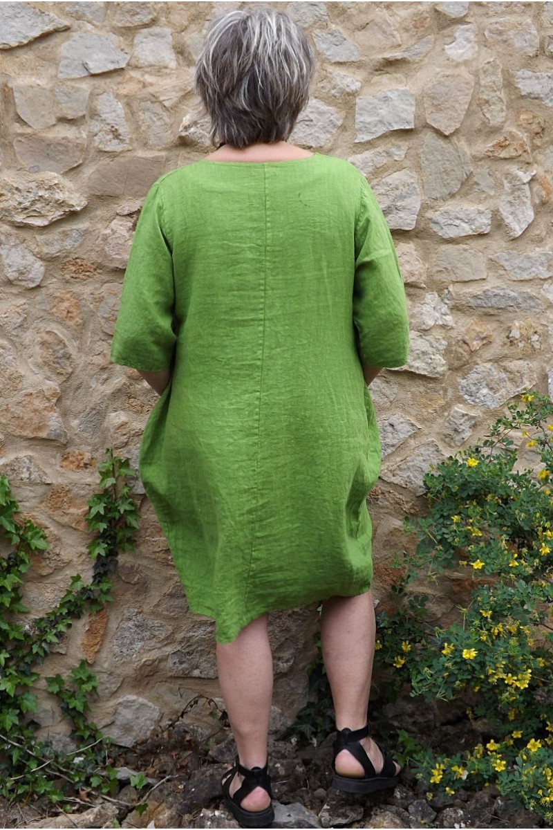 Robe en lin grande taille de couleur vert pomme