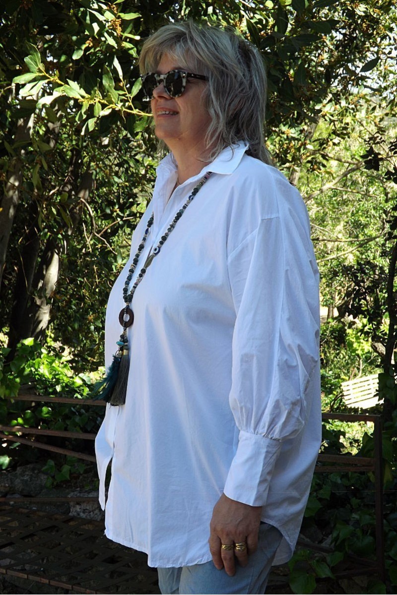 Chemise oversize femme grande taille blanche ORIGINALE. Chemise oversize femme grande taille blanche ORIGINALE.