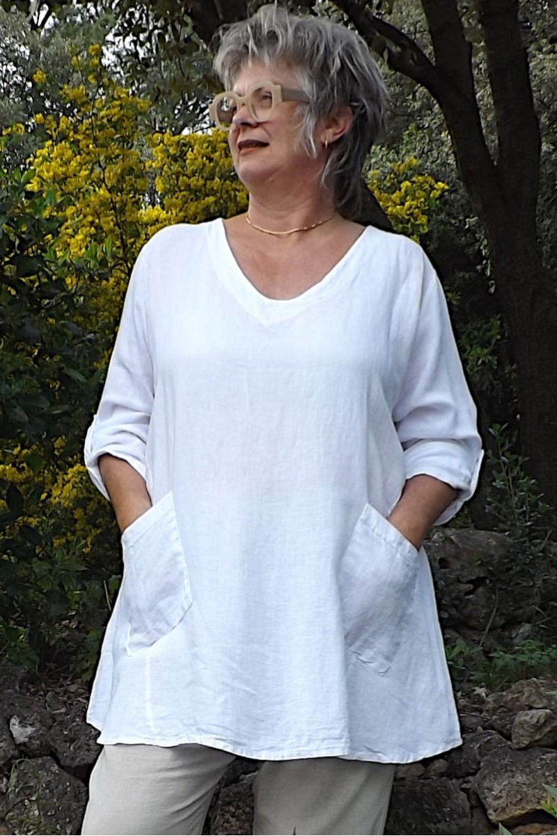 Vêtement en lin pour femme grande taille et petite taille.